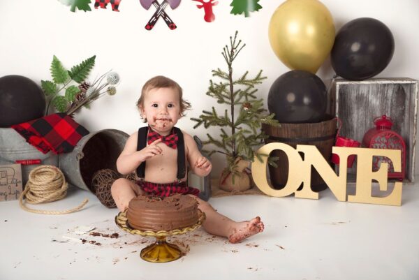 15 Cute First Birthday Photoshoot Ideas for Boys [Creative & Unique ...