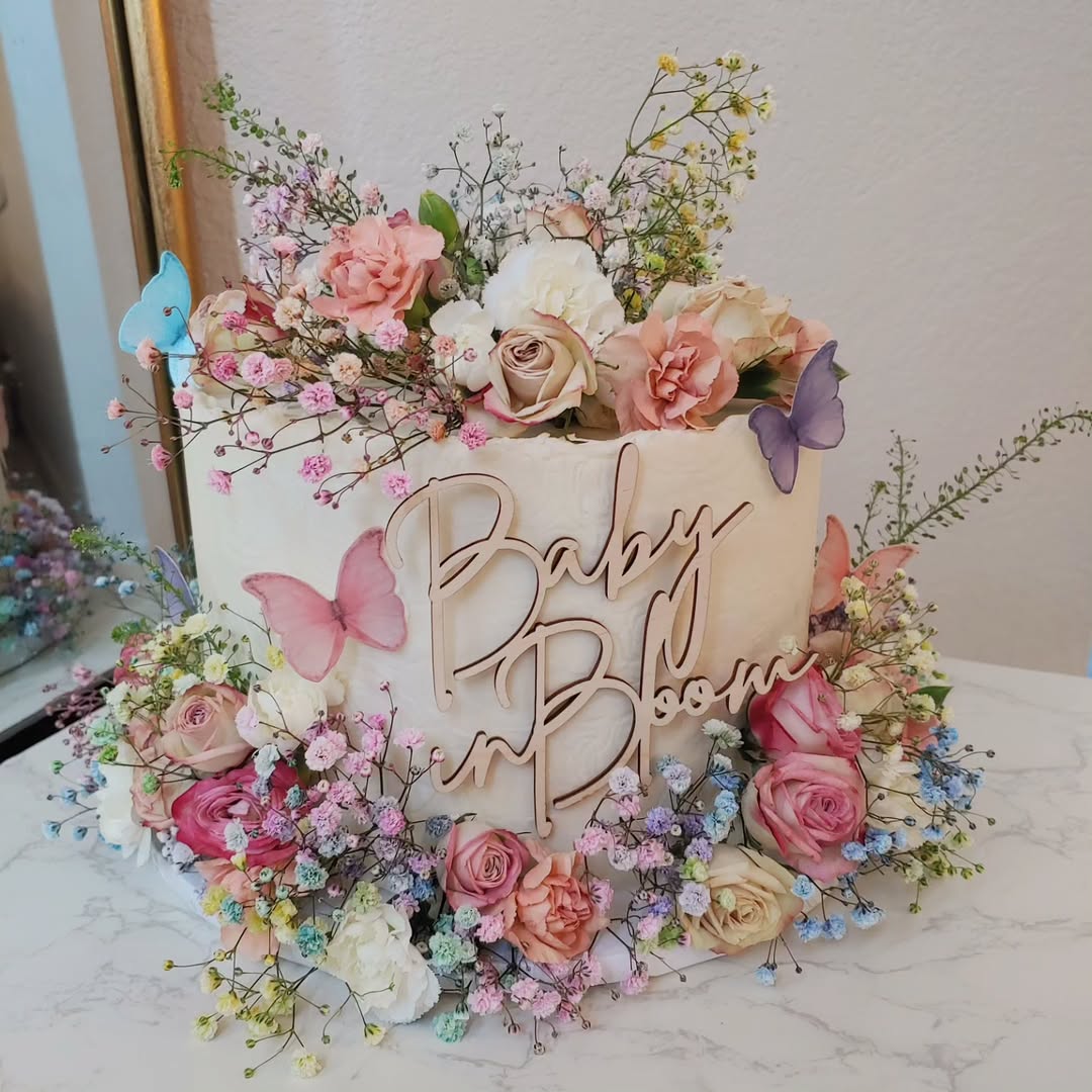 15+ Gorgeous Baby in Bloom Baby Shower Cake Ideas (2025)