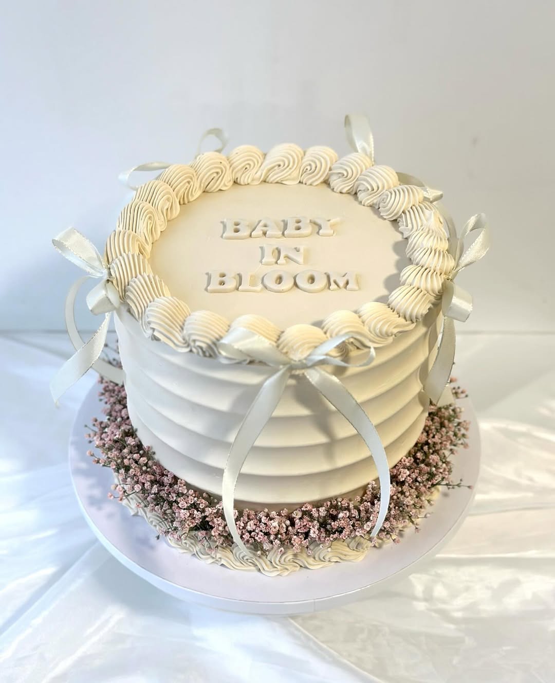 15+ Gorgeous Baby in Bloom Baby Shower Cake Ideas (2025)